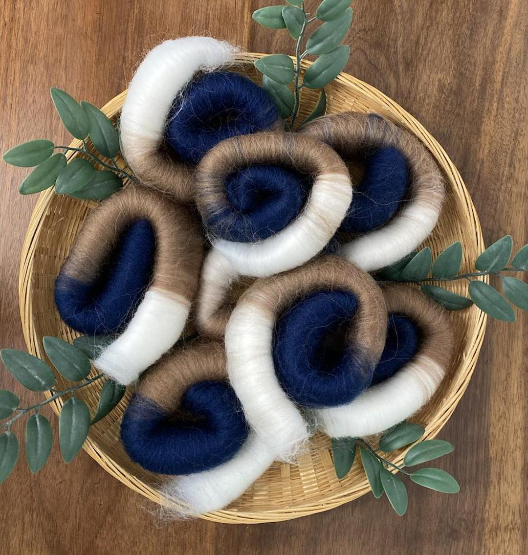 Moonlit Shore Rolag, 2.8oz 100% Merino Wool, Brown, White, and Blue for ...