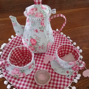 Playhouse Tea Set Sewing Pattern and Tutorial. Quilt Teacup Teapot ...