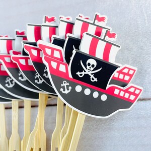Pirate Party Cupcake Toppers Pirate Cupcake Toppers Pirate Party ...