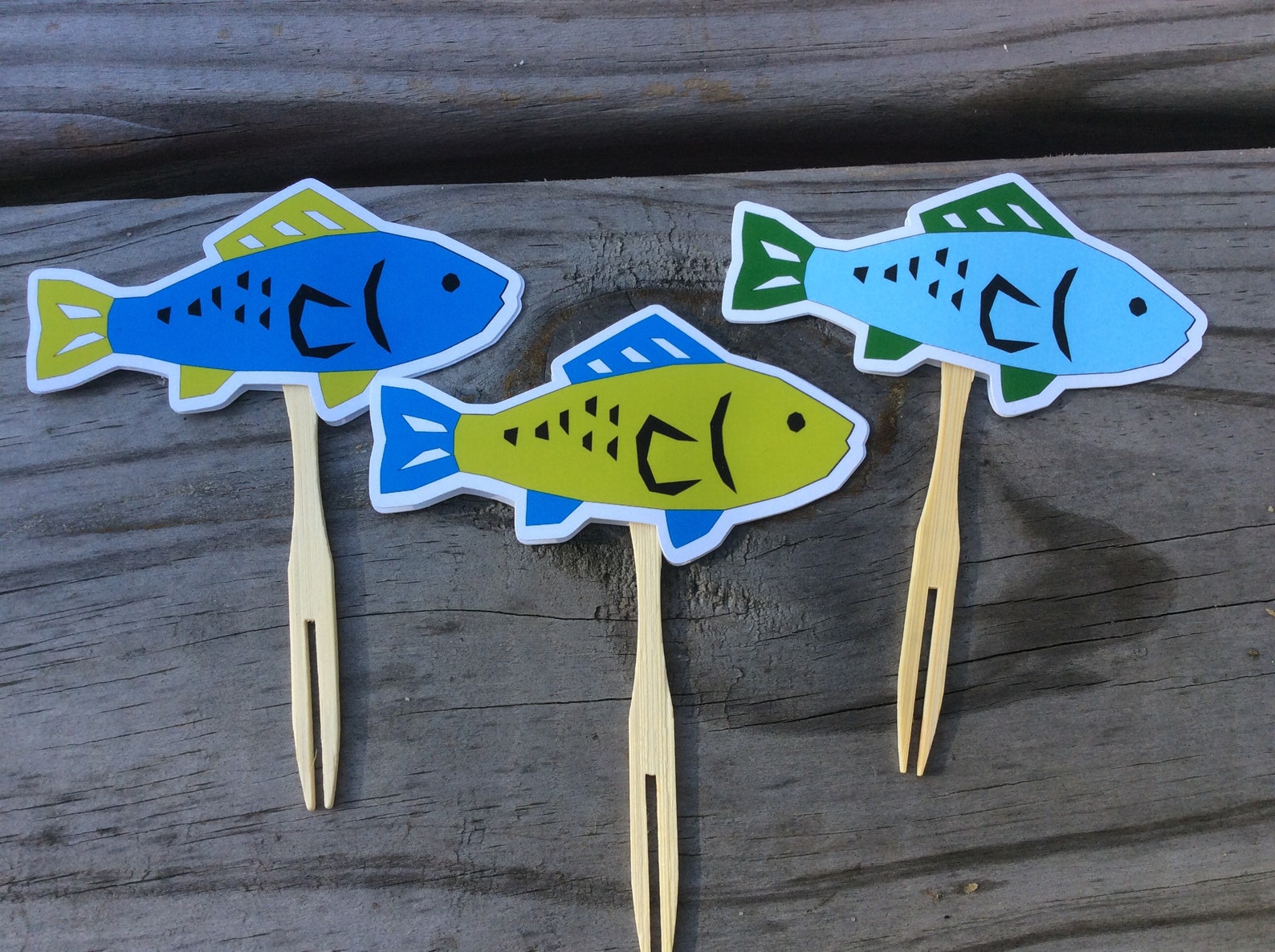 Fishing Party Cupcake Toppers - Fishing Cupcake Toppers Fishing Party ...
