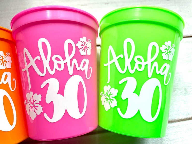 Aloha 30th Birthday Cups, Luau Party Favors - Etsy