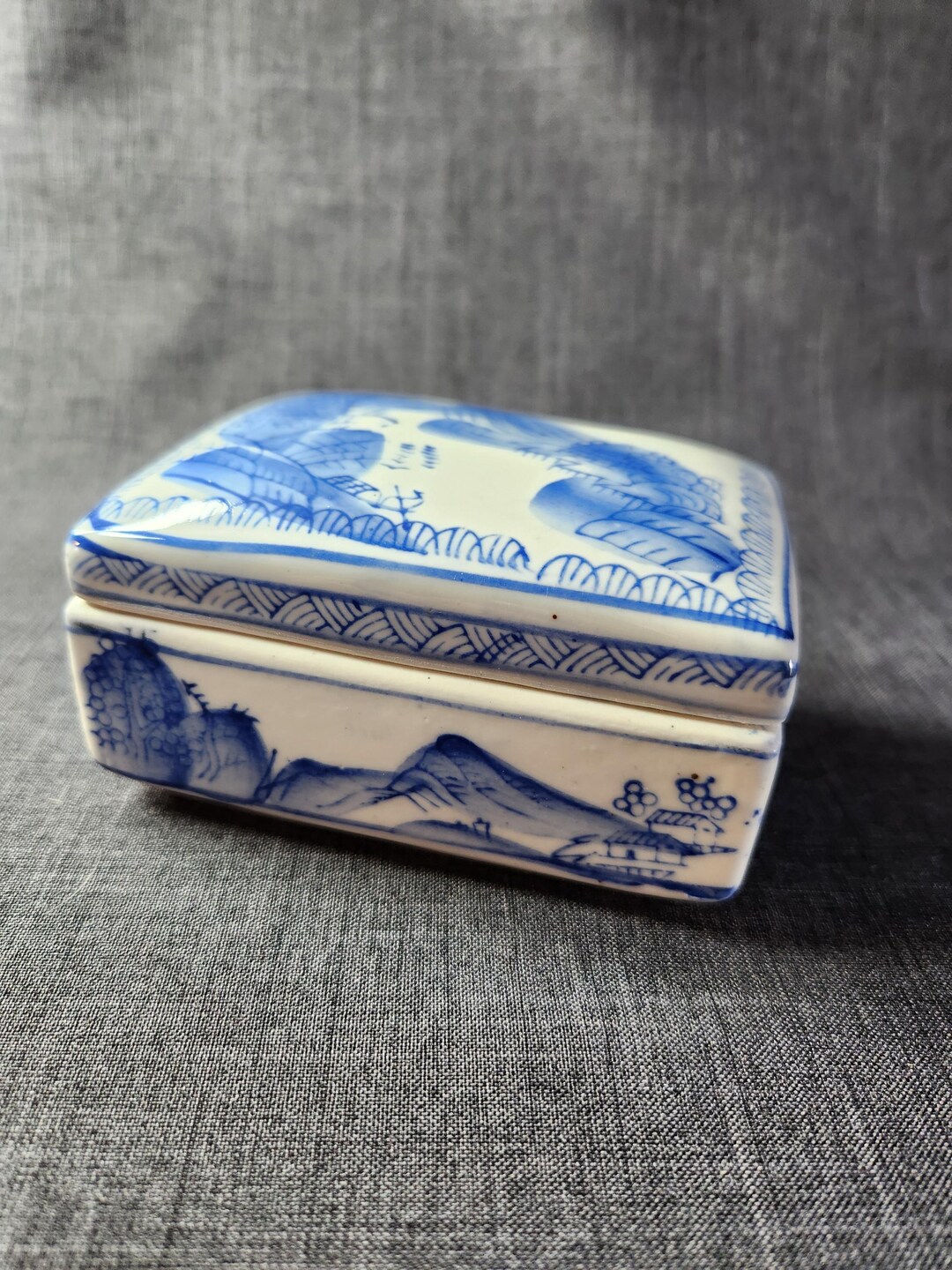 Vintage Porcelain Trinket Box, Porcelain Blue and White Trinket Box ...