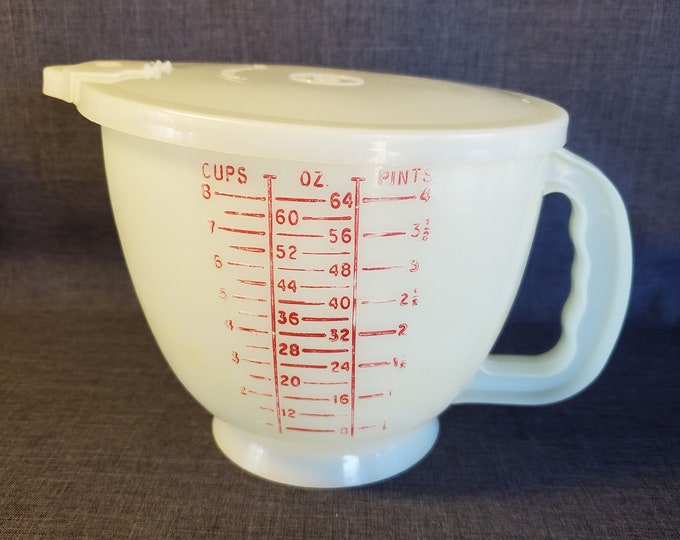 Vintage Tupperware 2 Qt. Measuring Cup With Lid, Tupperware 8 Cup ...