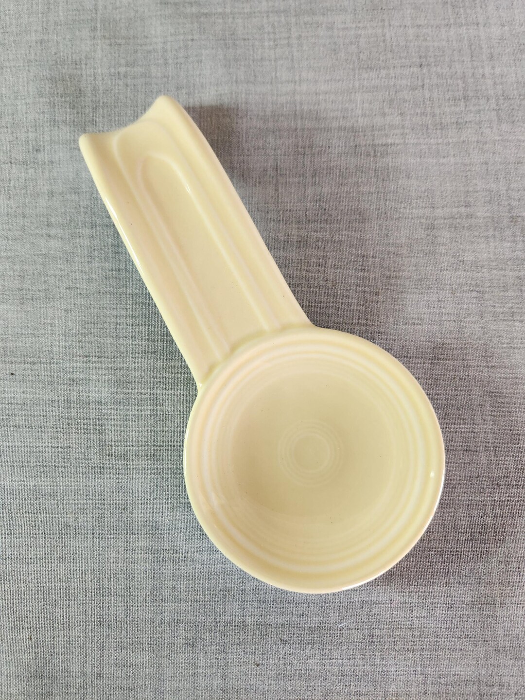 Vintage Fiesta Ware Ivory Spoon Rest, Ivory Fiesta Ware Spoon Rest ...