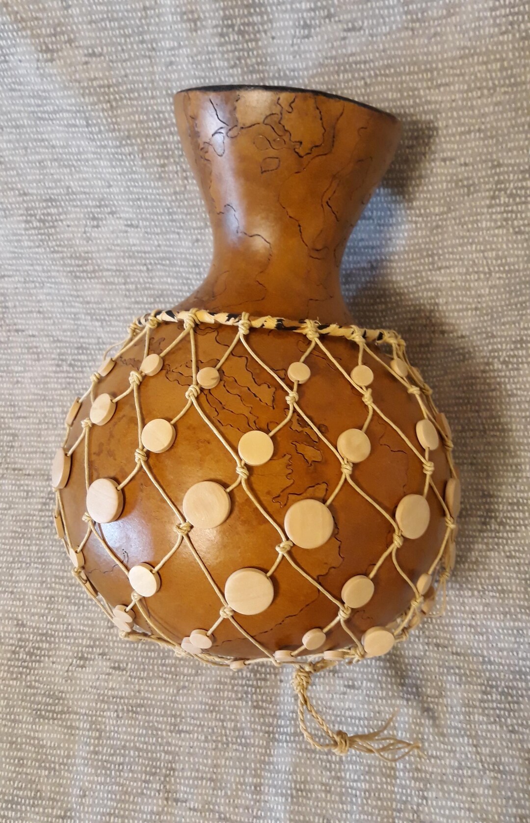 Shaker, Disk Design, AKA Chekeré, Shekere, Xequerê, Djabara, Axatse ...