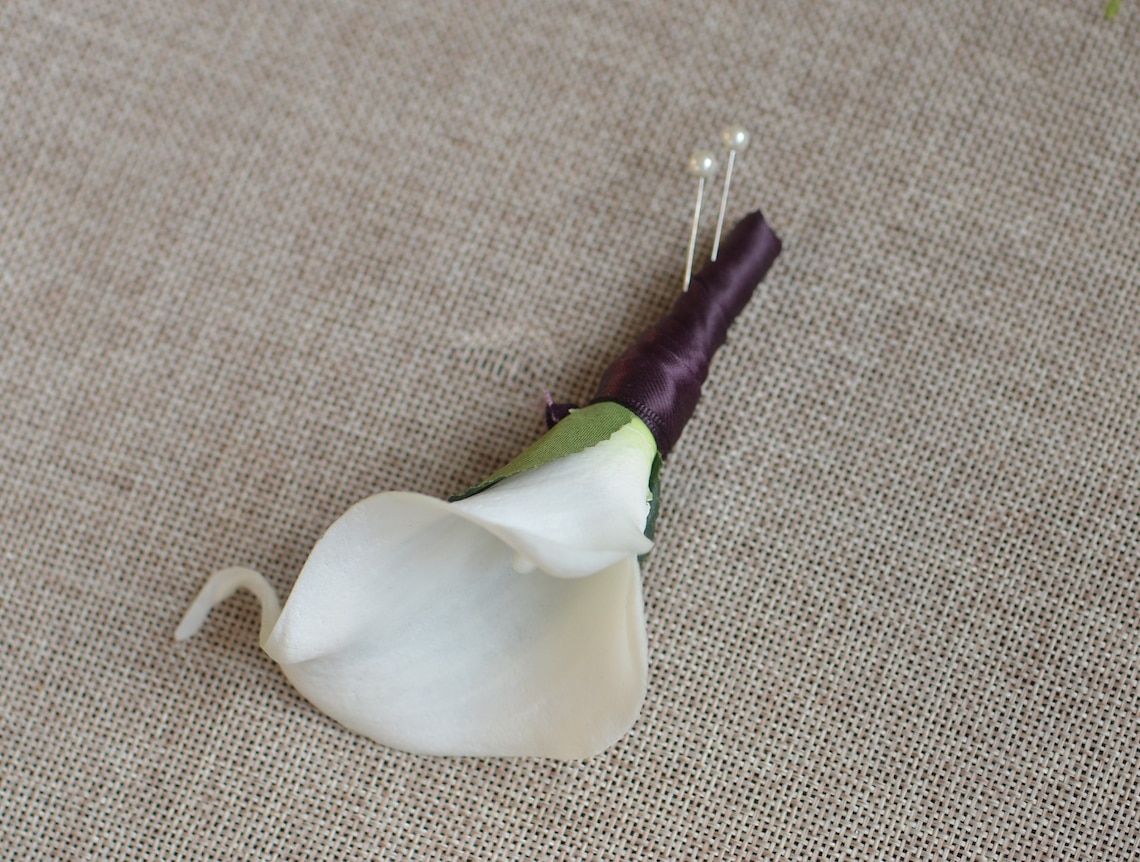 Ivory Calla Lily Boutonnieres Real Touch Flowers Wedding Boutonnieres ...