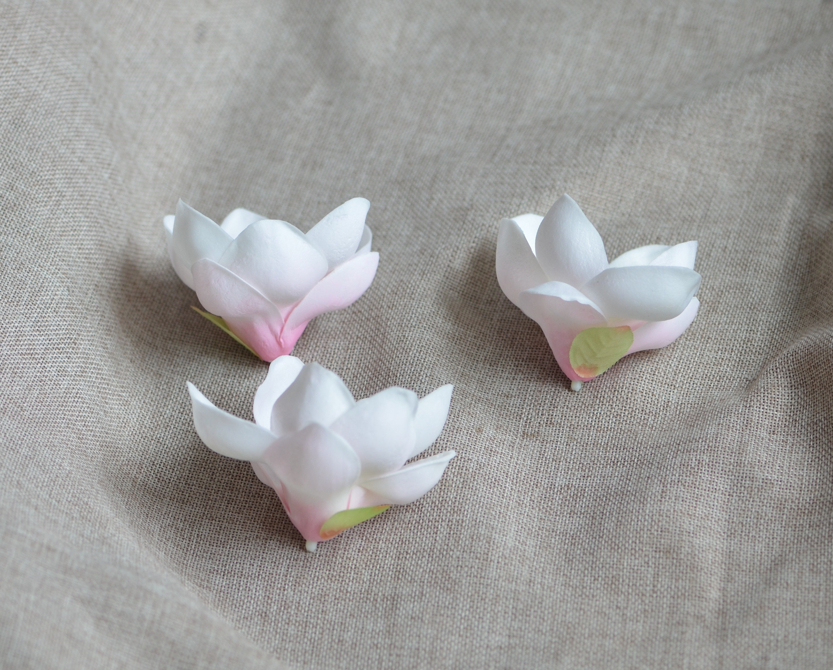 Real Touch Magnolias Heads PU Magnolias Cake Toppers DIY Wedding ...