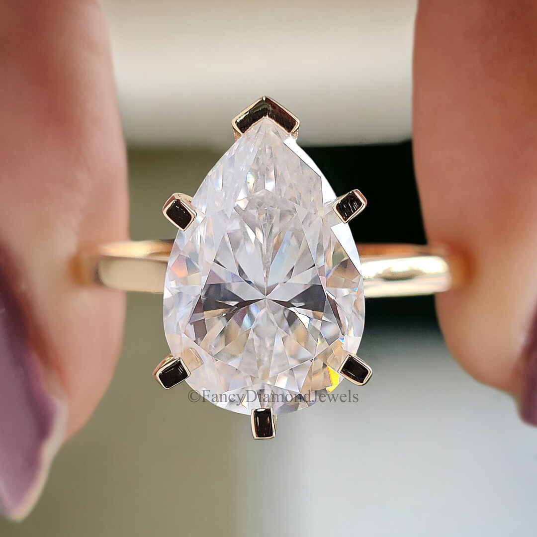 Pear Shaped Solitaire Engagement Ring 2.80 CT Pear Cut Colorless ...