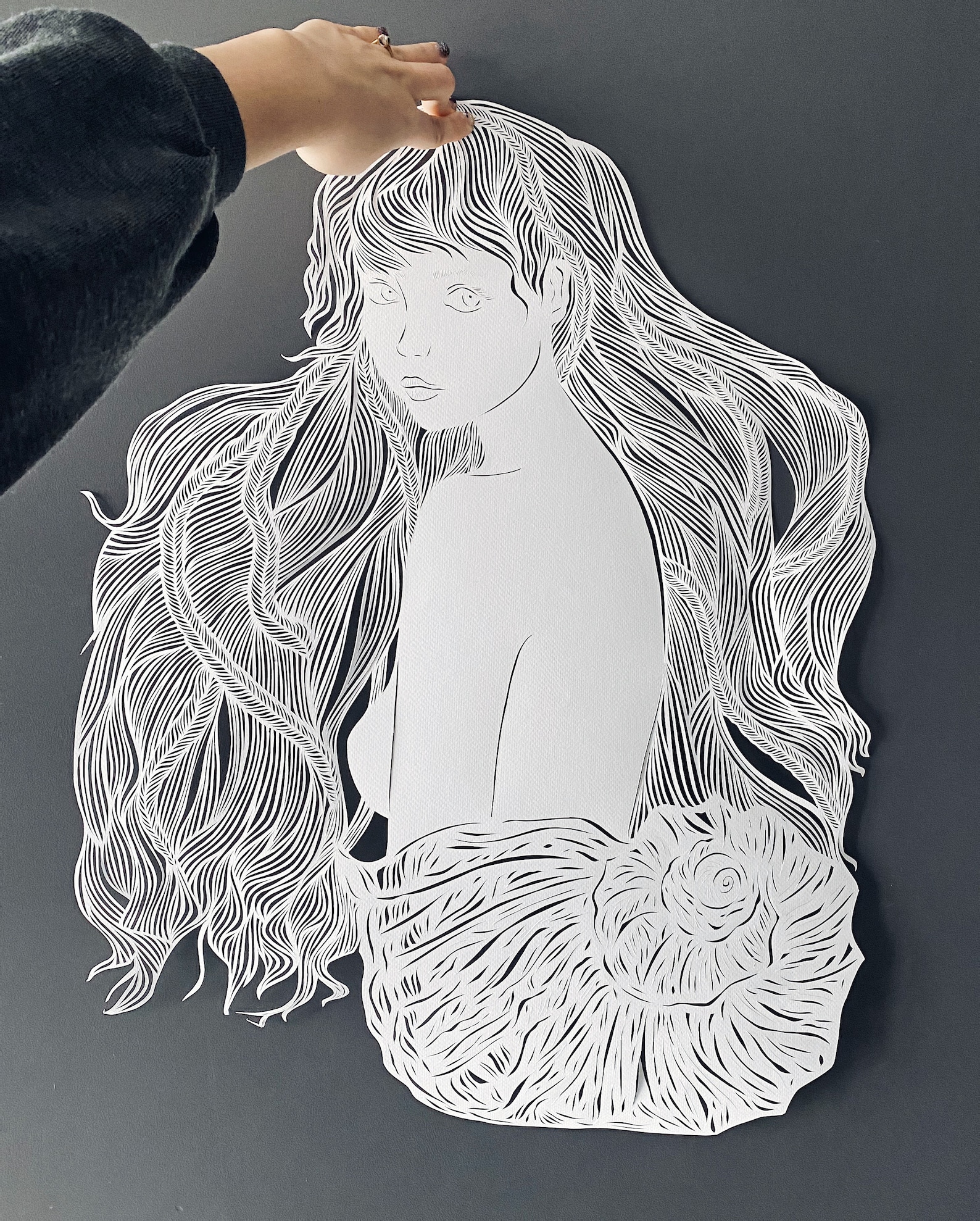 Paper Cut Art , Big Hand Cut Paper Cutting the Birth of a Modern Venus ...