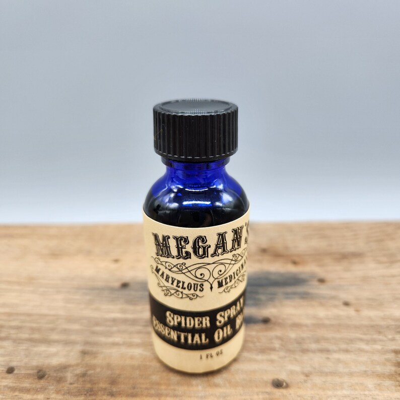 Spider Spray Essential Oil Blend – Peppermint Lemon Oil for Diffusers ...