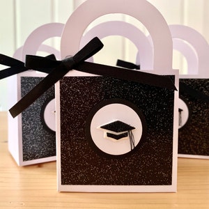 Graduation MINI Bag. Graduation Cap Party Favor. Gift Card | Etsy