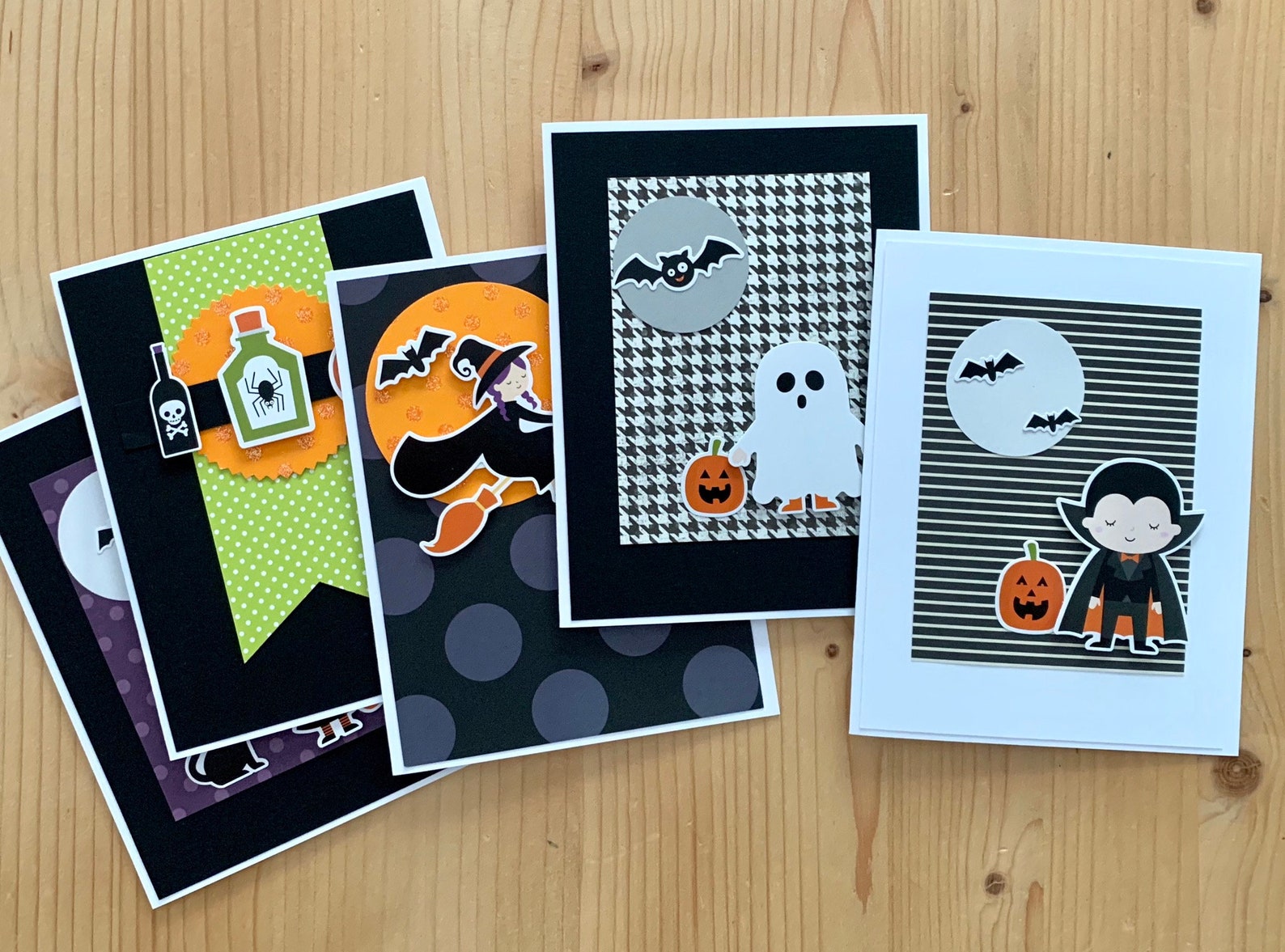 Tarjetas de Halloween 3D. Conjunto de 5 tarjetas de | Etsy