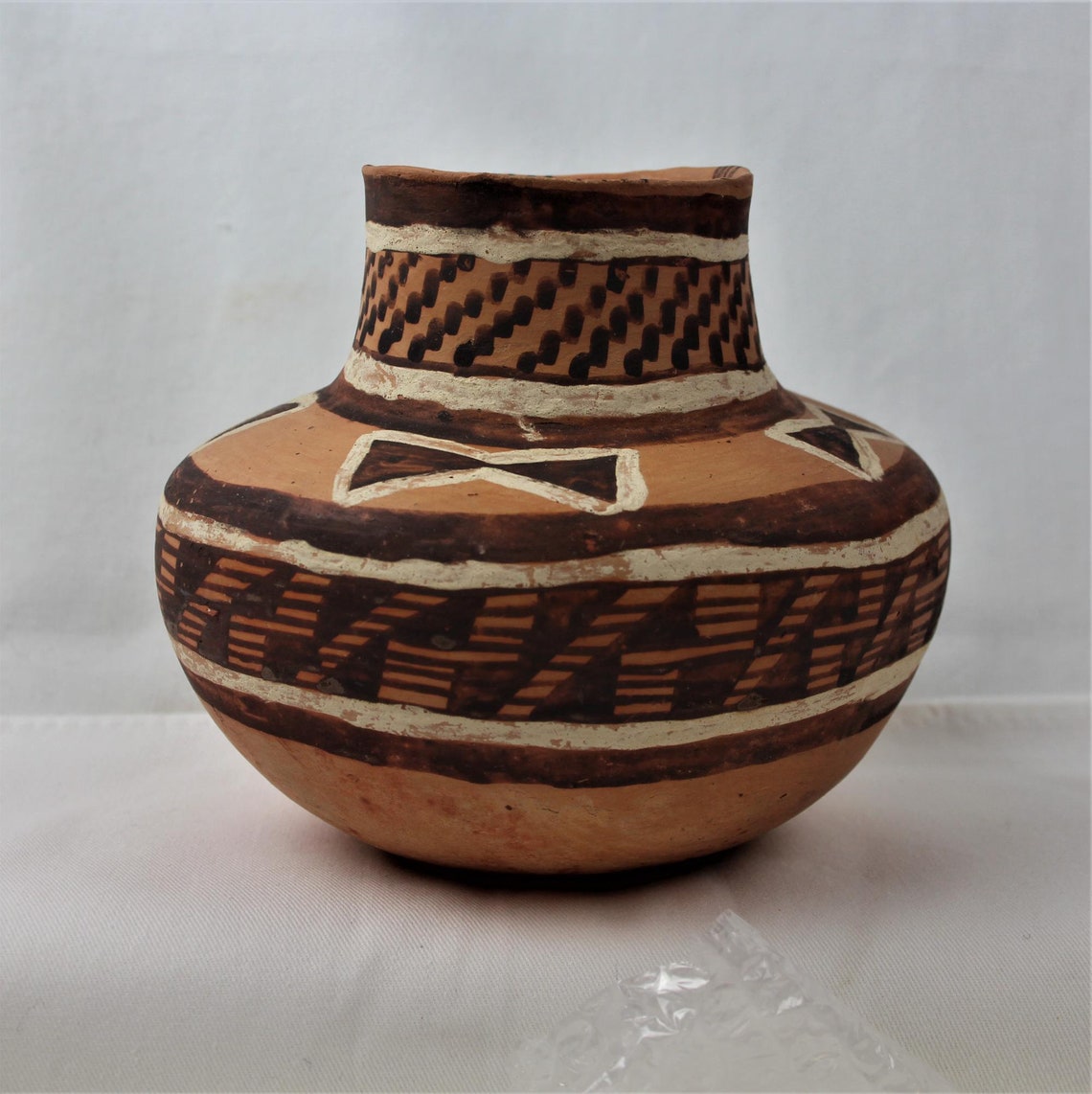 Native American, Homolovi Polychrome Jar With Butterflies, Ca. 1250 ...
