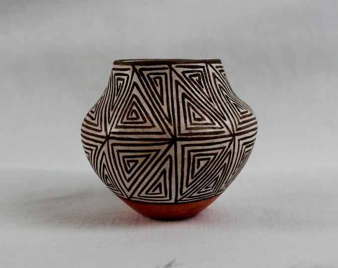 Native American Vintage Mini Acoma Pottery by Lilian Salvador, Ca 1960 ...