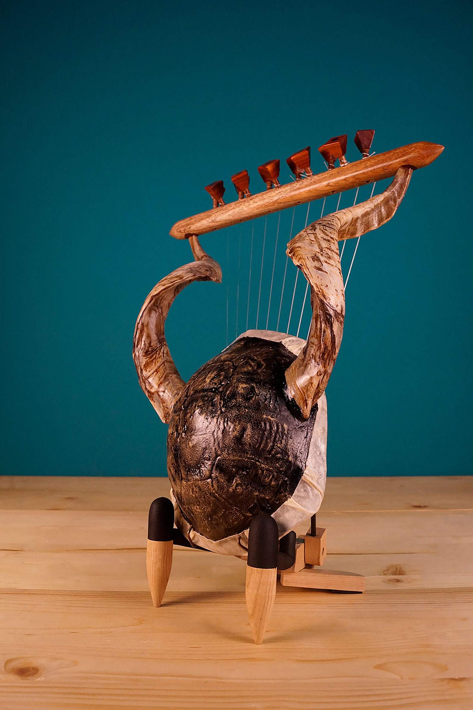 Handcrafted 9-string Authentic Lyre With Horns: Ancient Greek Musical ...
