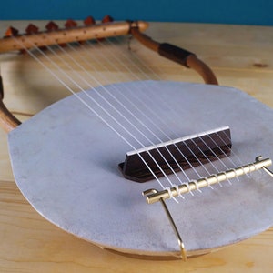 The Lyre of Apollo III Ancient Greek Lyre chelys 11 or 13 Strings Top ...