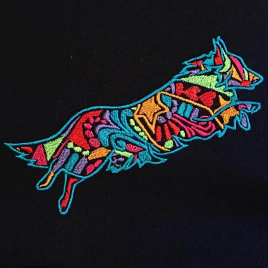 Embroidered Art Deco Sheltie Agility Pose Design on Ladies T Shirt - Etsy