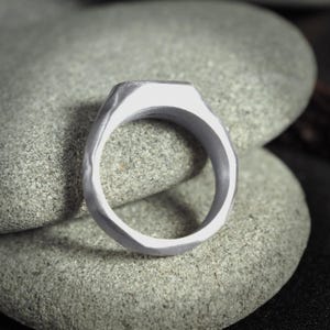 Meteorite and Solid Silver Signet Ring - Size 10 - Totally Handmade - Etsy