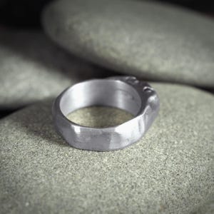 Meteorite and Solid Silver Signet Ring - Size 10 - Totally Handmade - Etsy