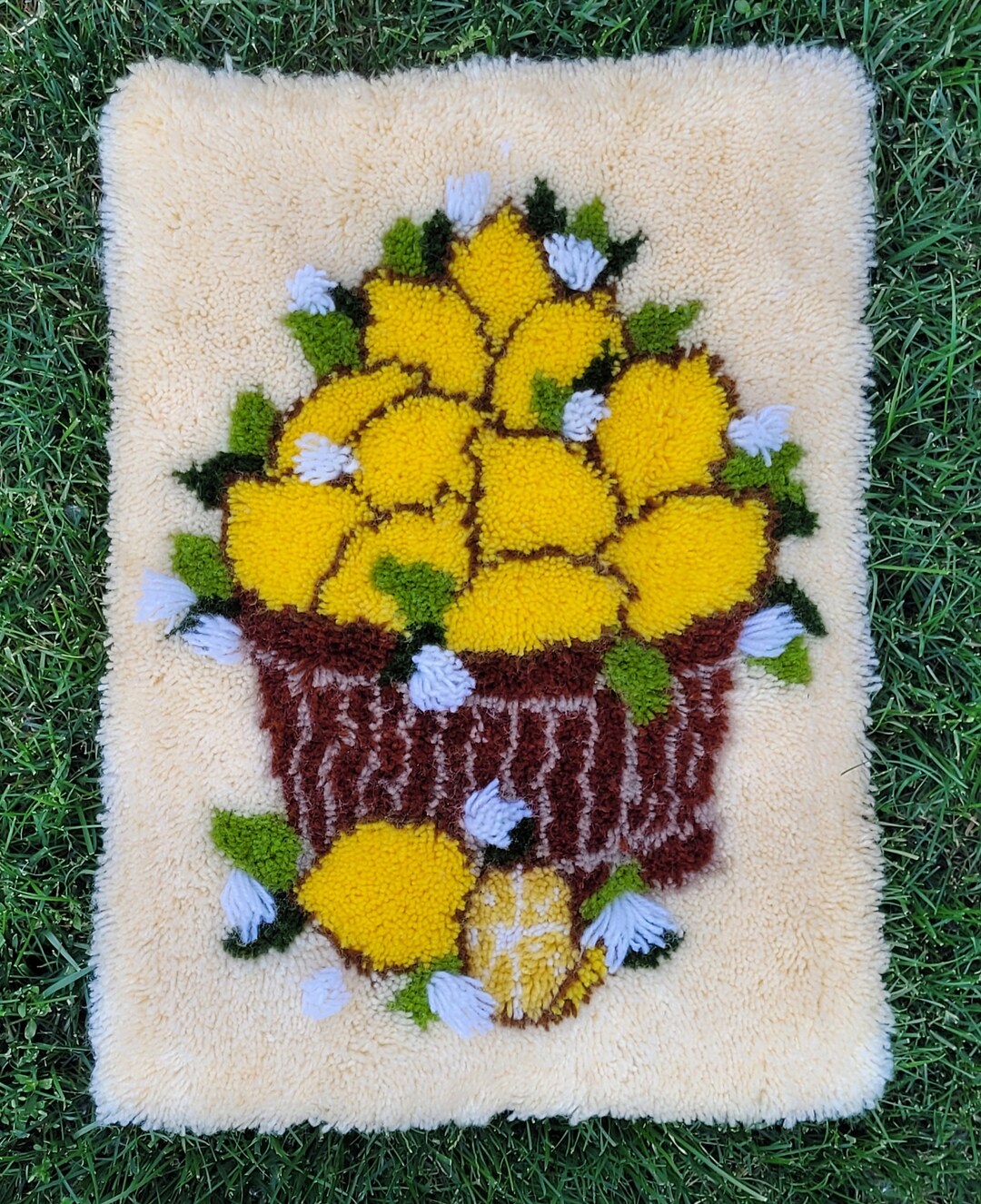 Vintage Latch Hook Wall Hanging - Vintage Kitchen Decor Basket of ...