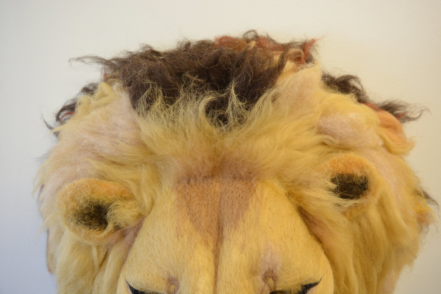 Lion Head Needle Felted. 28H x 26W | Etsy