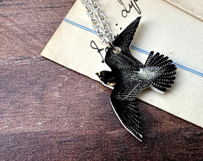 Peregrine Falcon Necklace, Falcon, Bird of Prey, Hawk, Falcon Pendant ...