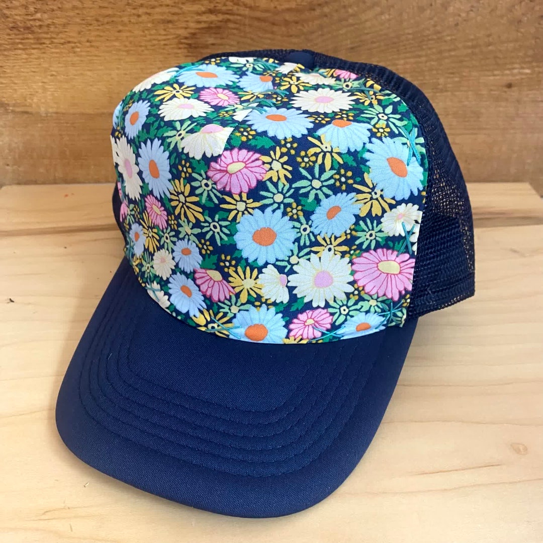 August Light Kids Blowfish Designs Trucker Hat - Etsy