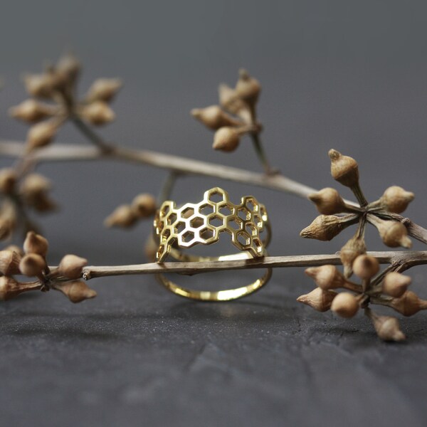 Honeycomb Ring - Etsy
