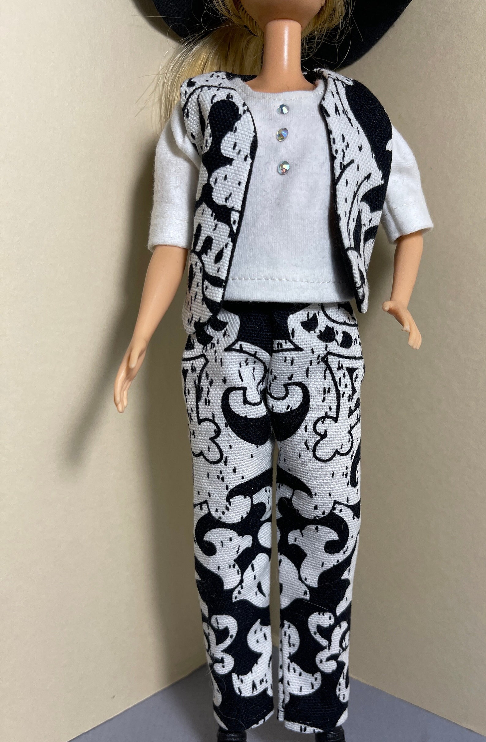Doll Outfit, Black & White Pants, Vest, Top, Fits 11-12" Dolls - Etsy