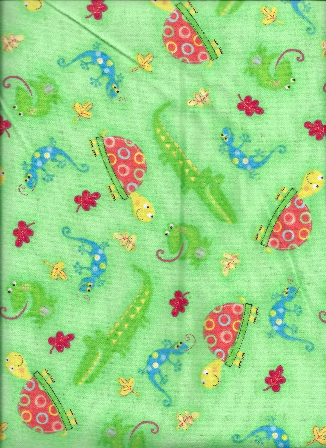 New Comfy Alligators Lizards & Turtles on Green Flannel Fabric by the ...