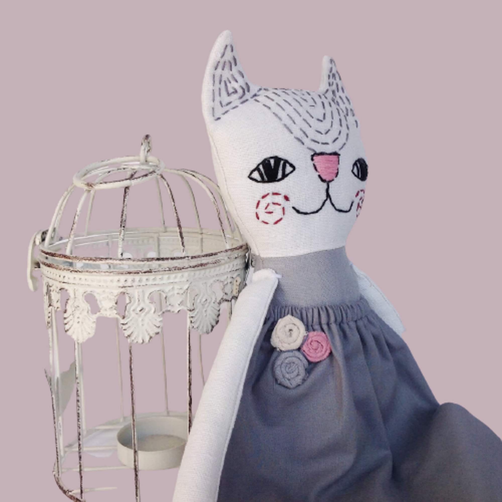 PDF Cat Sewing Pattern & Tutorial Stuffed Cat Pattern Cloth - Etsy