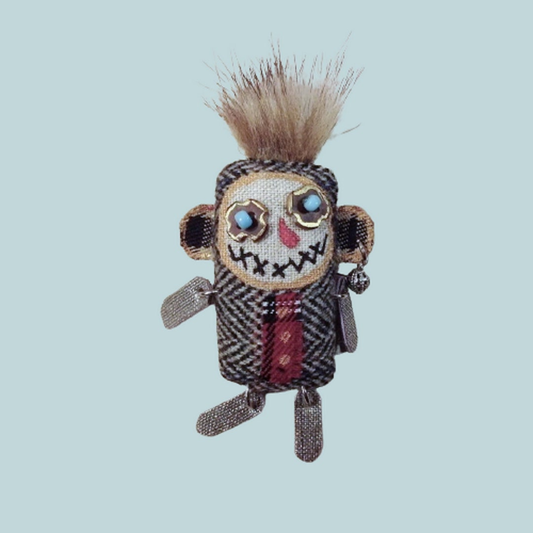 ART Doll Brooch Pin Handmade Scary Clown Monster Doll Creepy Cute ...
