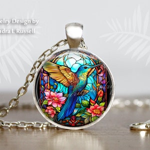 Hummingbird Necklace, Circle Pendant, Colorful Bird Necklace, Photo ...