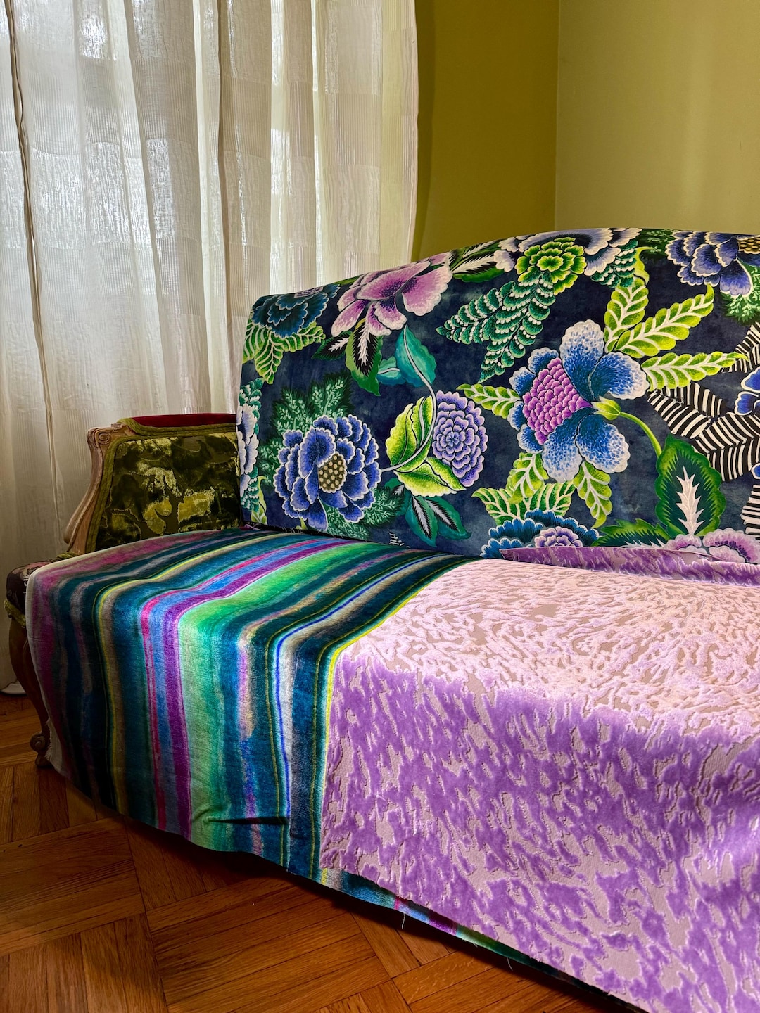 Designers Guild “rose De Damas- Indigo ” Printed Velvet - Upholstery ...
