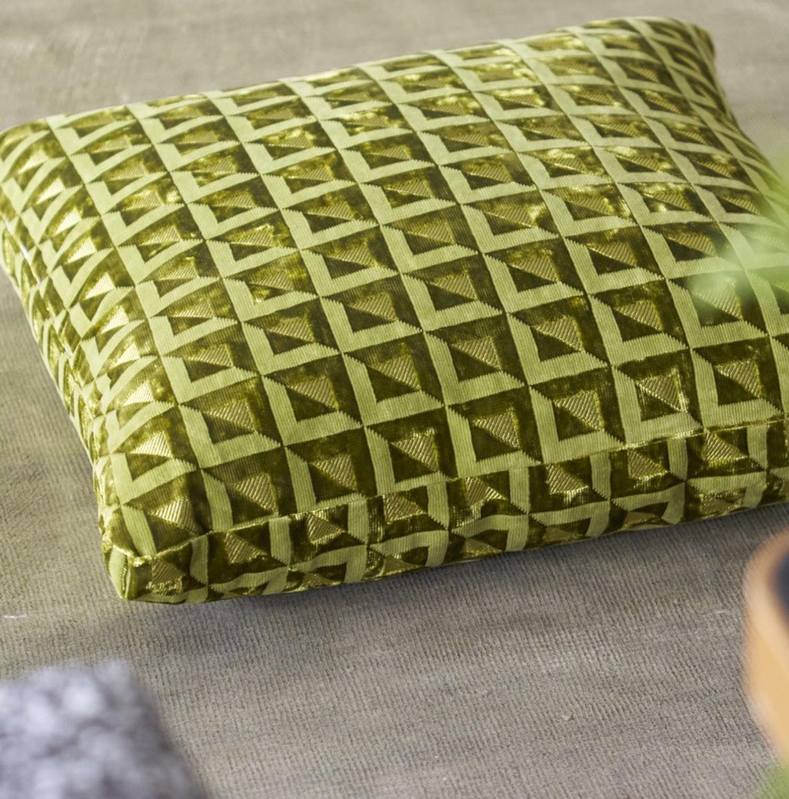 Designers Guild “montserrat-leaf” Velvet Jacquard-upholstery Velvet ...