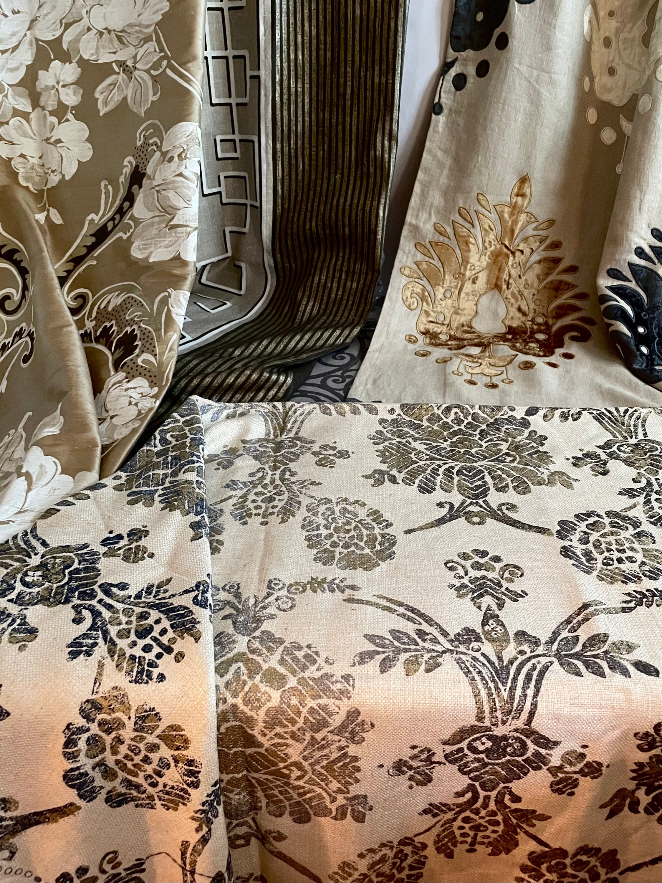 Designers Guild “sukumala Lino” Custom Made Curtains-roman Blinds In ...