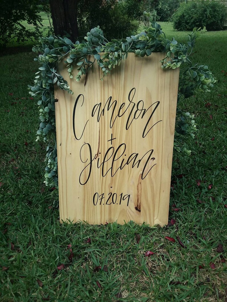 Wedding Entrance Sign // Minimalist Entrance Sign // Pine Wood | Etsy