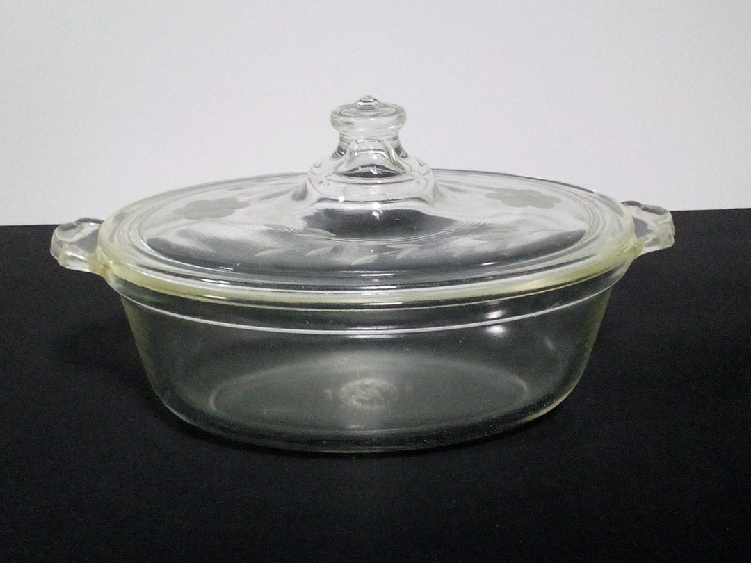 VTG Pyrex Oval Casserole Dish With Etched Lid - Etsy