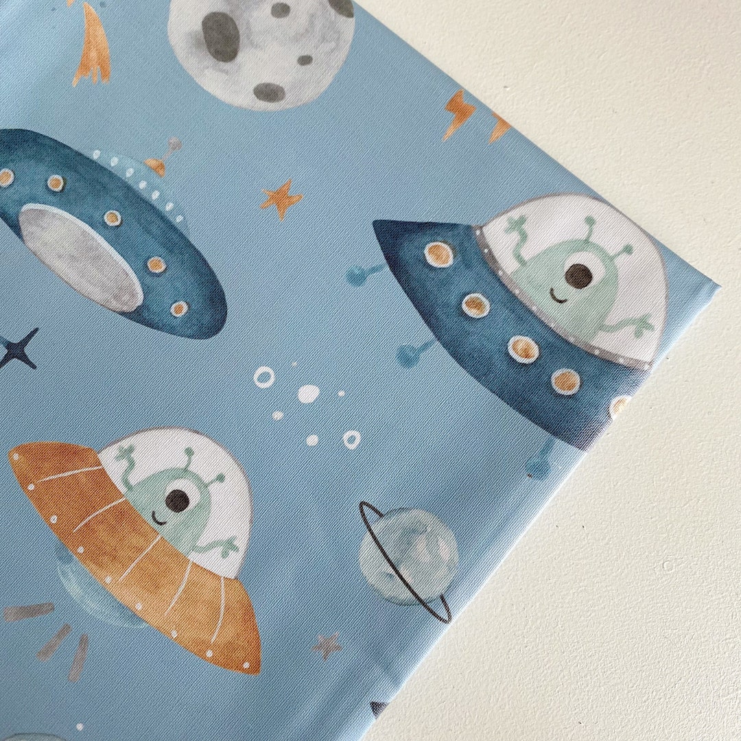 Large Splash Mat // Highchair Messy Mat // Space Print - Etsy