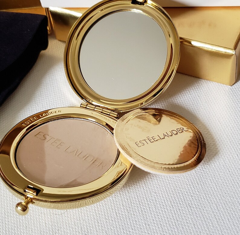 Estee Lauder Golden Compact, Lucidity Translucent Pressed Powder, Item ...