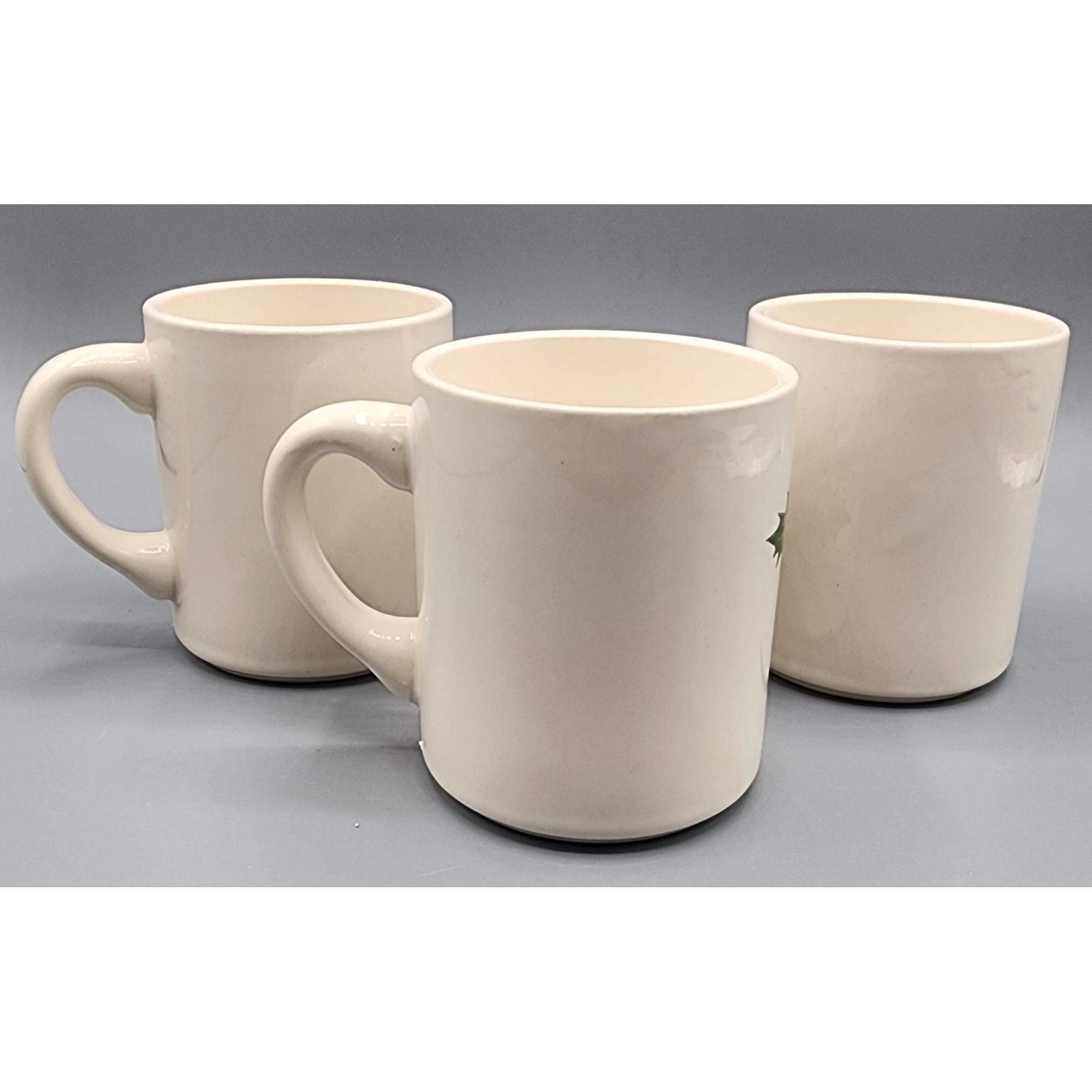 Vintage Christmas Holiday Red & Green Holly Ceramic Coffee Mugs Set of ...