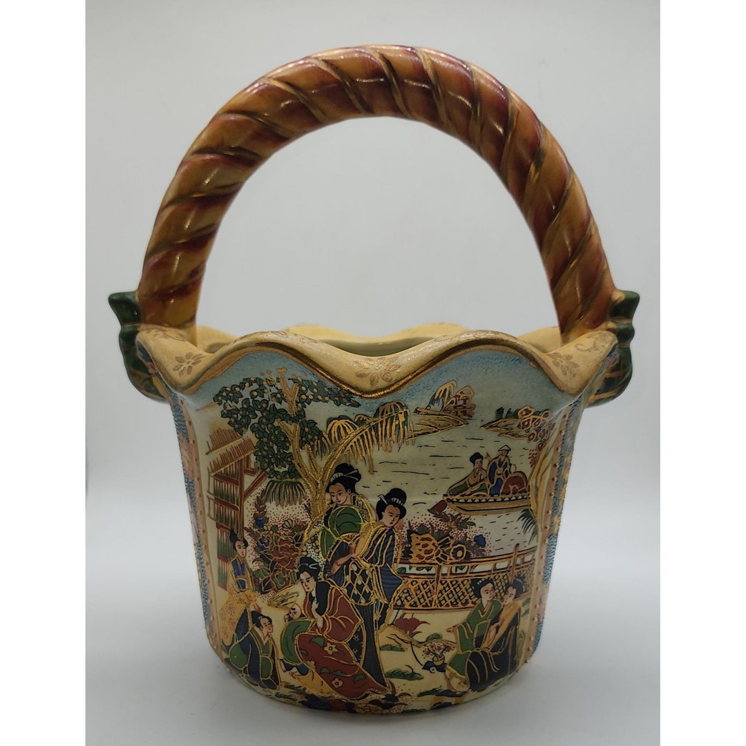 Vintage Hand Painted Japanese Satsuma Pictorial Moriage Gilded ...