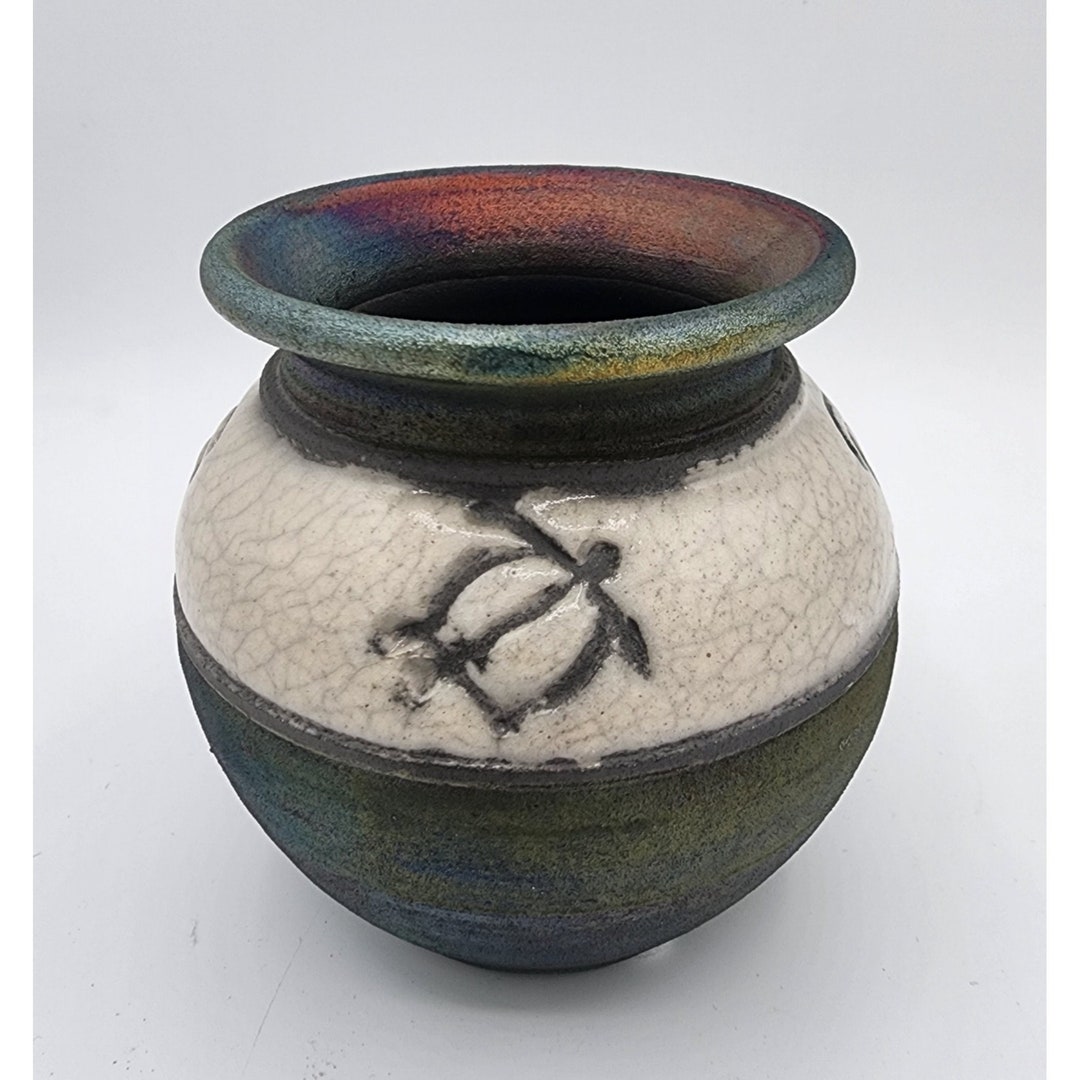 Handmade Signed Ben Diller Maui Hawaii Sea Turtle Raku Art Pottery Vase ...