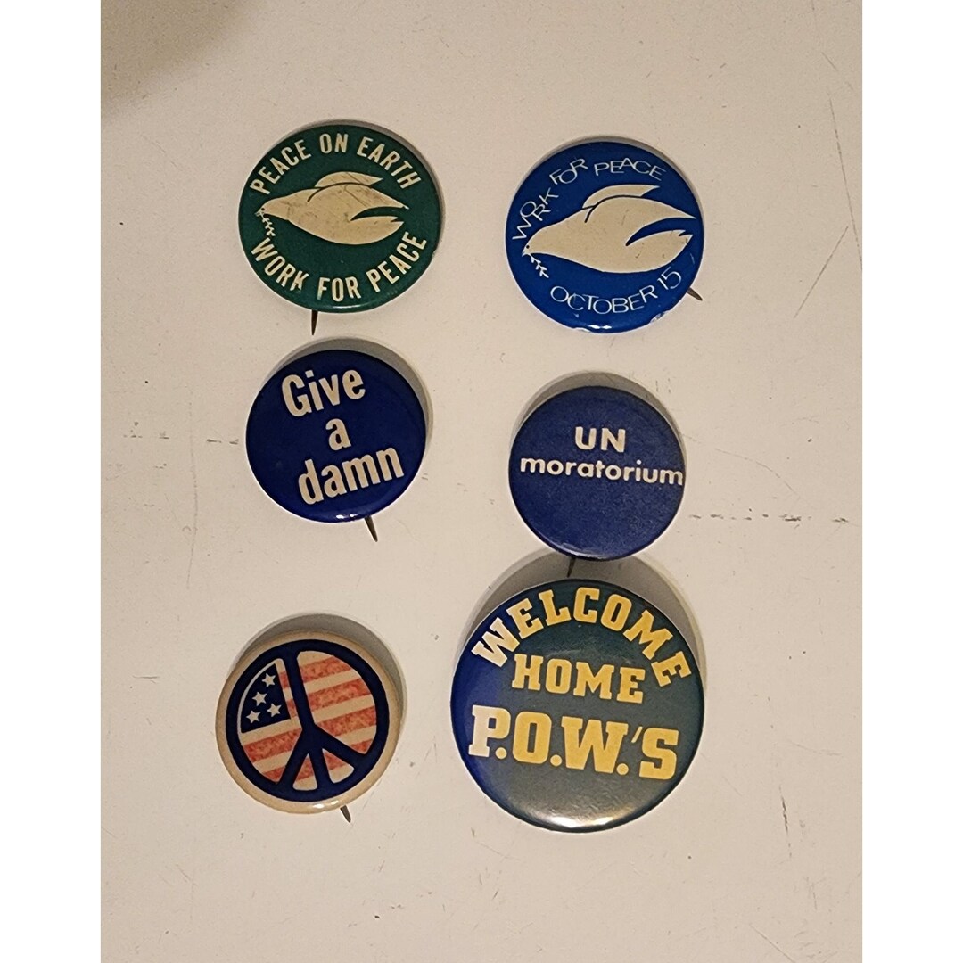 Vintage Vietnam Era Political Protest Peace POW Tin Pinback Buttons Set ...