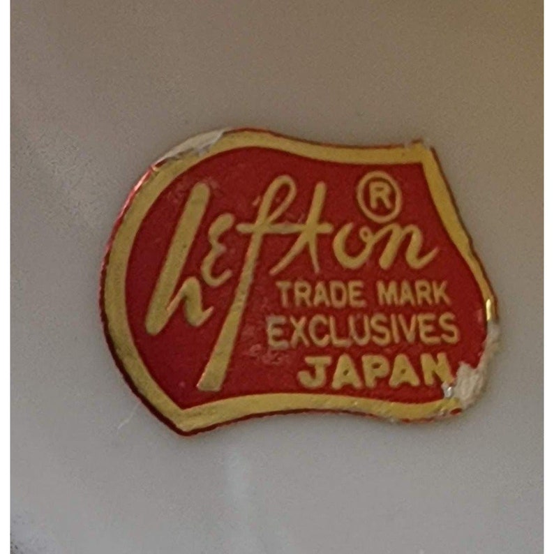 Vintage Lefton China Made in Japan Porcelain Christmas Holly Gold Trim ...