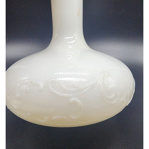 Antique Late 19th Century Victorian Milk Glass Milk L… - Gem