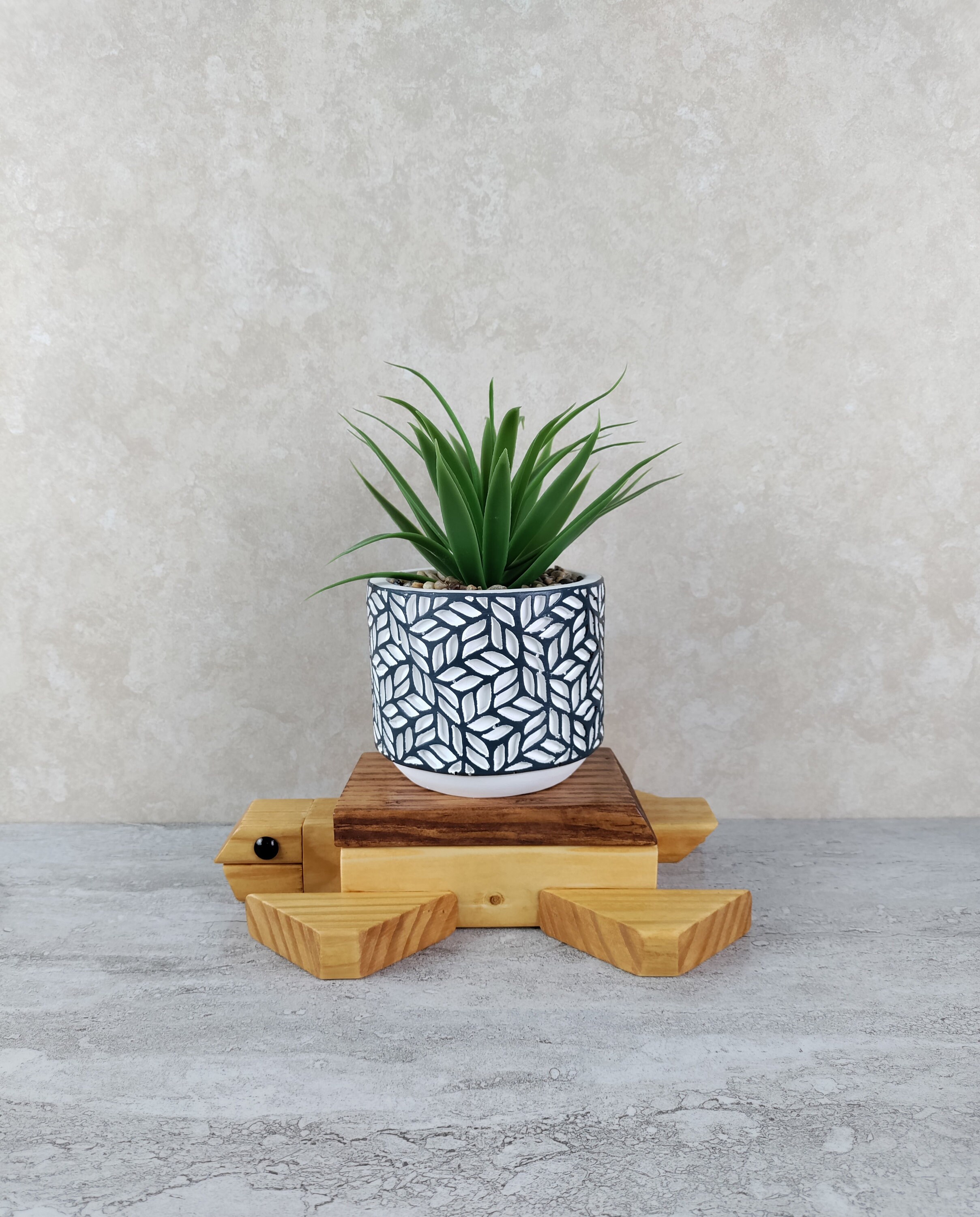 Sea Turtle Wood Riser, Wood Plant Stand, Wood Pedestal, Display Riser ...