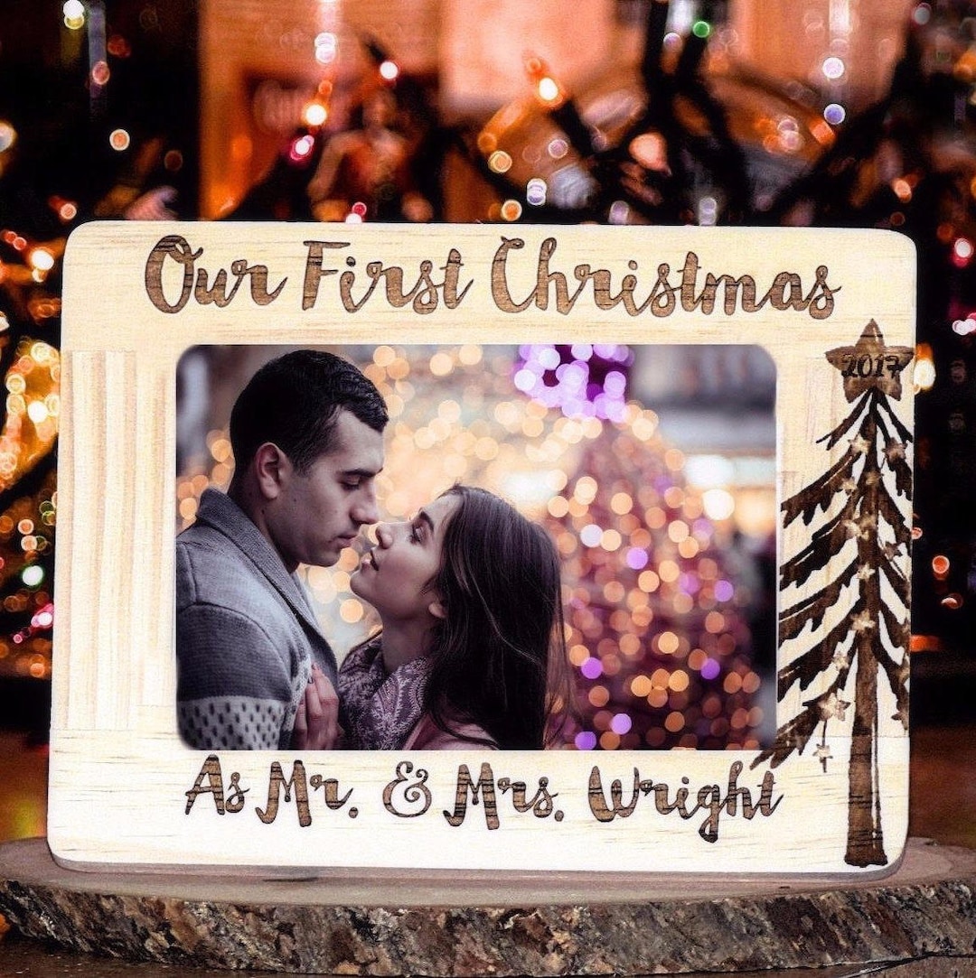 Custom Family Frame/custom Couple Gift/christmas Gift/xmas Gift/new ...