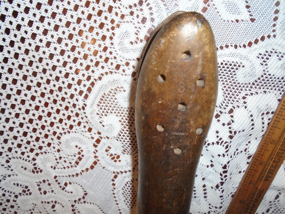 Antique shoe stretcher Cobbler tool - Gem