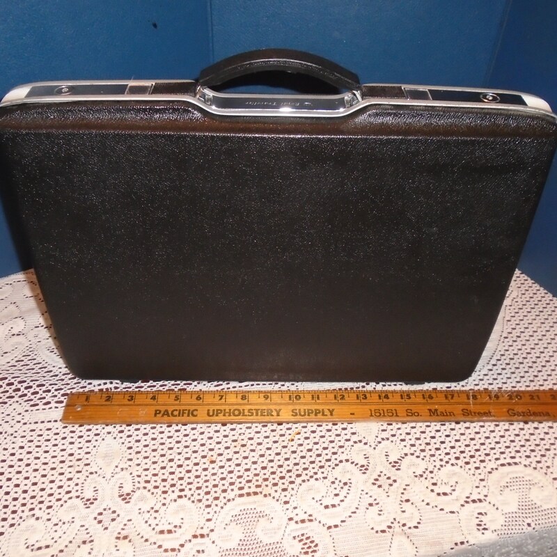 Vintage Briefcase - Etsy